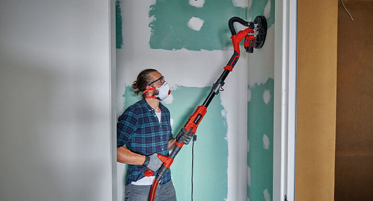 Sanding, slitting, grooving and drilling walls | Einhell.de